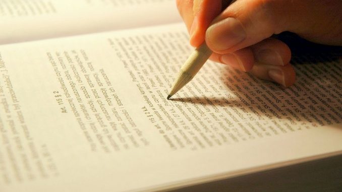 6 Ways to Read and Comprehend Faster - Definition of education